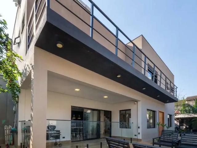Casa / Sobrado para Venda em São Paulo/SP Brooklin 3 Quartos