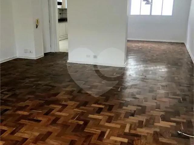 Casa / Sobrado para Venda em São Paulo/SP Brooklin 3 Quartos