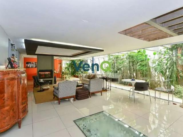 Casa / Sobrado para Venda em São Paulo/SP Brooklin 3 Quartos