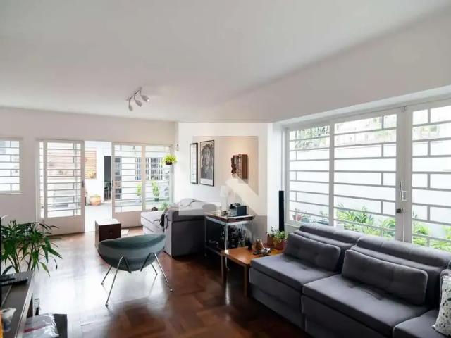 Casa / Sobrado para Venda em São Paulo/SP Brooklin 3 Quartos