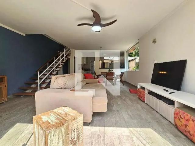 Casa / Sobrado para Venda em São Paulo/SP Brooklin 3 Quartos