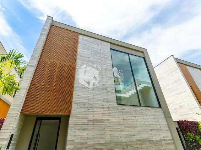 Casa / Sobrado para Venda em São Paulo/SP Brooklin 3 Quartos
