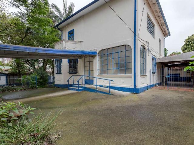 Casa / Sobrado para Venda em São Paulo/SP Brooklin 3 Quartos
