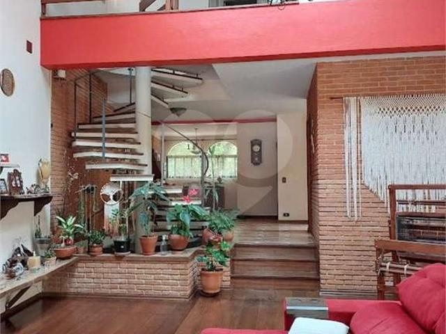 Casa / Sobrado para Venda em São Paulo/SP Brooklin 3 Quartos