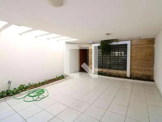 Casa / Sobrado para Venda em São Paulo/SP Brooklin 3 Quartos