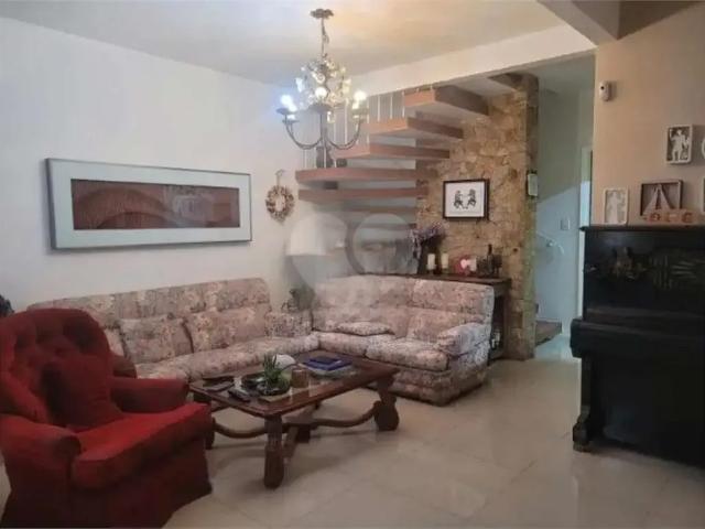 Casa / Sobrado para Venda em São Paulo/SP Brooklin 3 Quartos