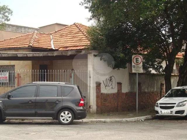 Casa / Sobrado para Venda em São Paulo/SP Vila Cordeiro 3 Quartos