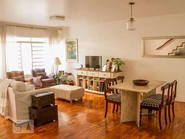 Casa / Sobrado para Venda em São Paulo/SP Brooklin 3 Quartos