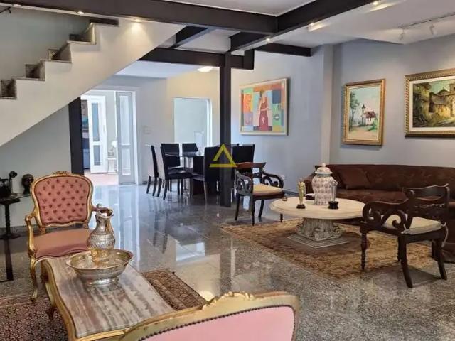 Casa / Sobrado para Venda em São Paulo/SP Brooklin 3 Quartos