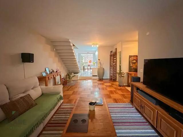 Casa / Sobrado para Venda em São Paulo/SP Brooklin 3 Quartos