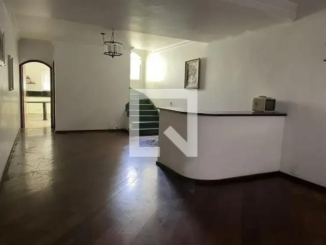 Casa / Sobrado para Venda em São Paulo/SP Brooklin 3 Quartos