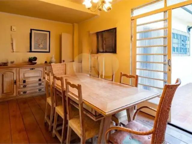 Casa / Sobrado para Venda em São Paulo/SP Brooklin 3 Quartos
