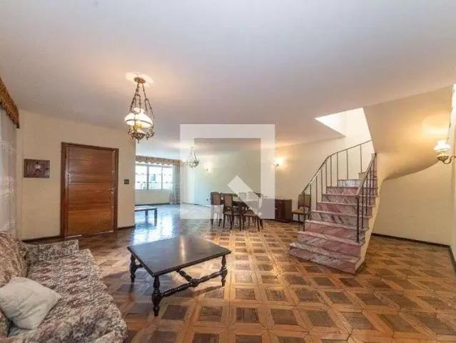 Casa / Sobrado para Venda em São Paulo/SP Brooklin 3 Quartos