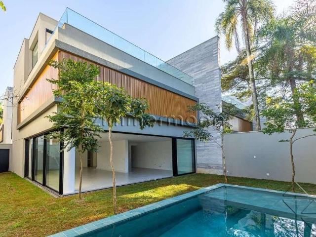Casa / Sobrado para Venda em São Paulo/SP Brooklin 3 Quartos