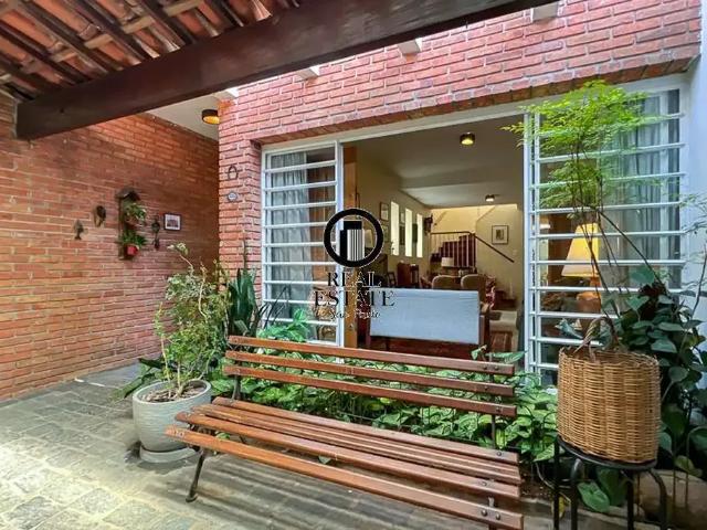Casa / Sobrado para Venda em São Paulo/SP Brooklin Paulista 5 Quartos