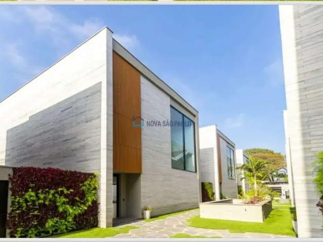 Casa / Sobrado para Venda em São Paulo/SP Brooklin Paulista 5 Quartos