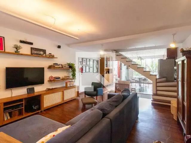 Casa / Sobrado para Venda em São Paulo/SP Butantã 3 Quartos