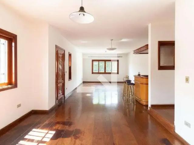 Casa / Sobrado para Venda em São Paulo/SP Butantã 4 Quartos