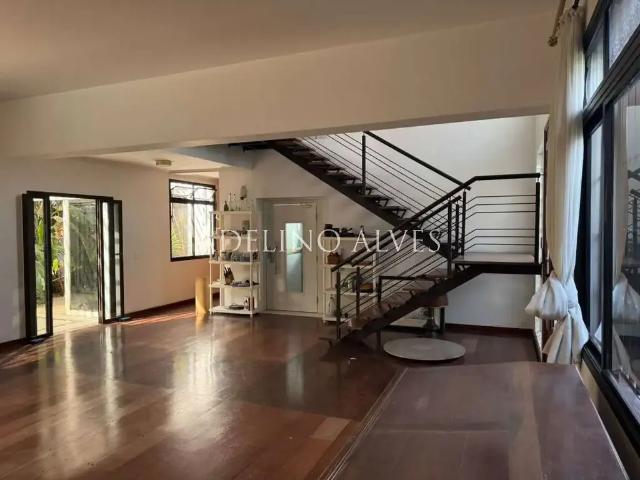 Casa / Sobrado para Venda em São Paulo/SP Butantã 4 Quartos