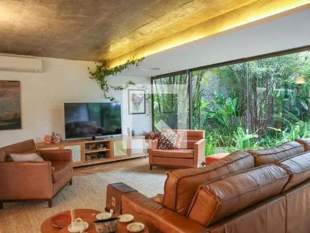 Casa / Sobrado para Venda em São Paulo/SP Butantã 4 Quartos