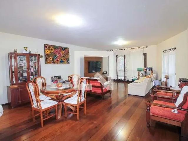 Casa / Sobrado para Venda em São Paulo/SP Butantã 5 Quartos
