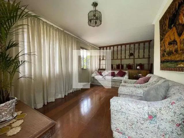 Casa / Sobrado para Venda em São Paulo/SP Butantã 5 Quartos