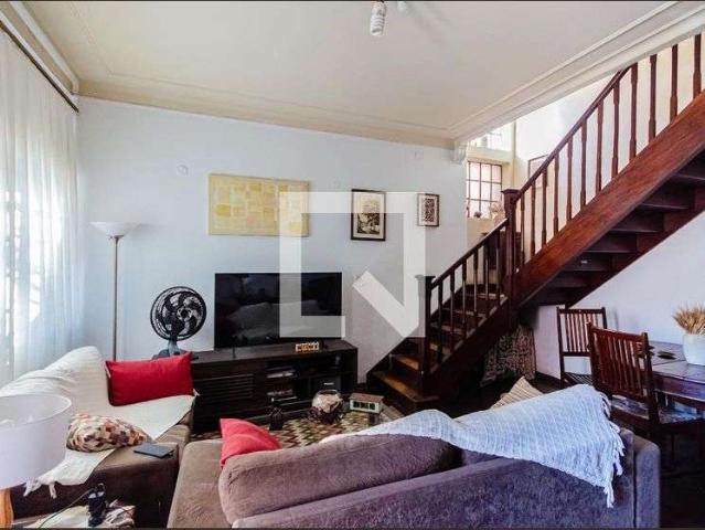 Casa / Sobrado para Venda em São Paulo/SP Cambuci 2 Quartos