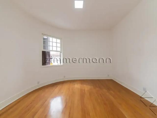 Casa / Sobrado para Venda em São Paulo/SP Cambuci 2 Quartos
