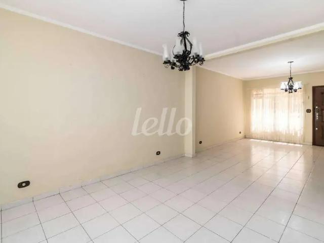 Casa / Sobrado para Venda em São Paulo/SP Cambuci 3 Quartos