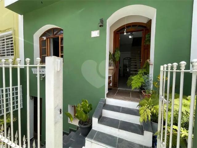 Casa / Sobrado para Venda em São Paulo/SP Cambuci 3 Quartos