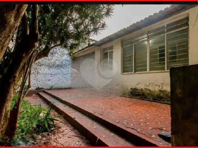 Casa / Sobrado para Venda em São Paulo/SP Aclimação 4 Quartos