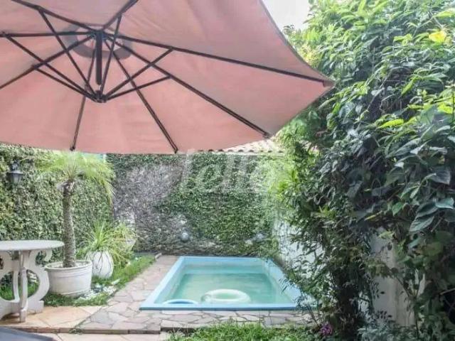 Casa / Sobrado para Venda em São Paulo/SP Cambuci 6 Quartos