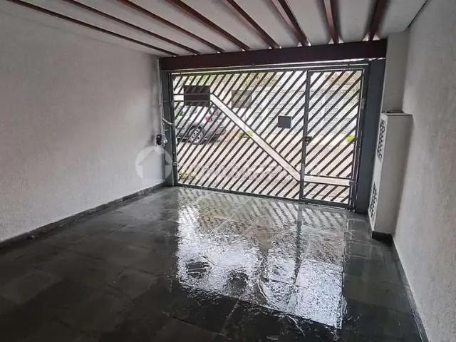 Casa / Sobrado para Venda em São Paulo/SP Campo Belo 2 Quartos