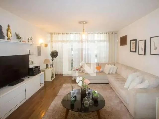 Casa / Sobrado para Venda em São Paulo/SP Campo Belo 3 Quartos