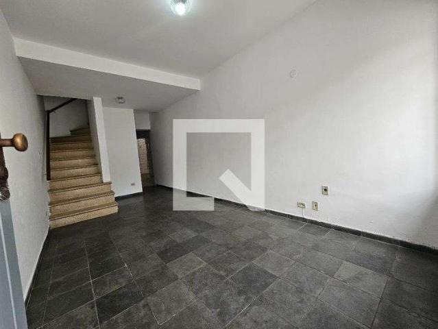Casa / Sobrado para Venda em São Paulo/SP Campo Belo 3 Quartos