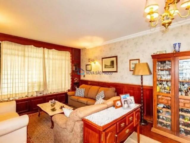 Casa / Sobrado para Venda em São Paulo/SP Campo Belo 3 Quartos