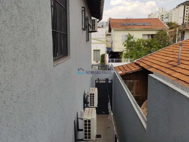 Casa / Sobrado para Venda em São Paulo/SP Campo Belo 3 Quartos