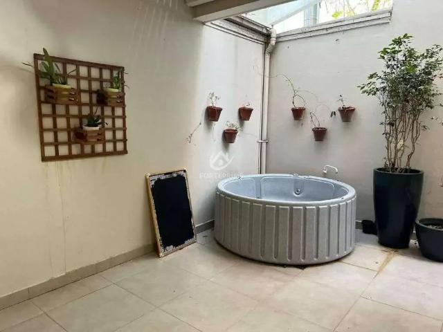 Casa / Sobrado para Venda em São Paulo/SP Campo Belo 4 Quartos