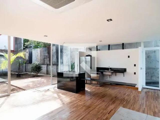 Casa / Sobrado para Venda em São Paulo/SP Campo Belo 5 Quartos