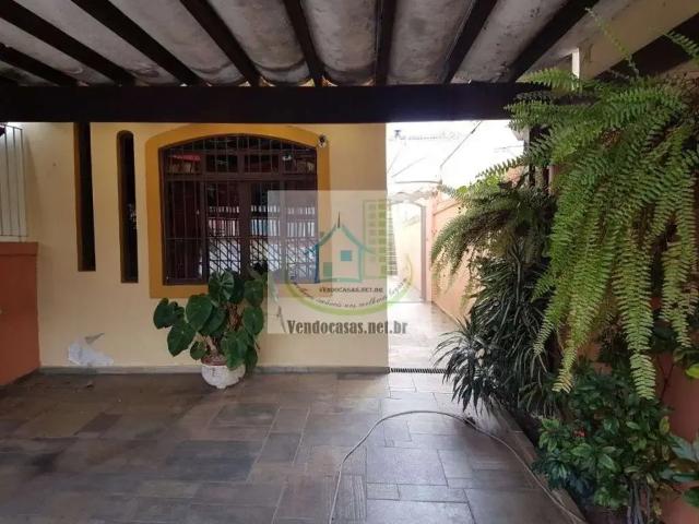 Casa / Sobrado para Venda em São Paulo/SP Campo Grande 3 Quartos