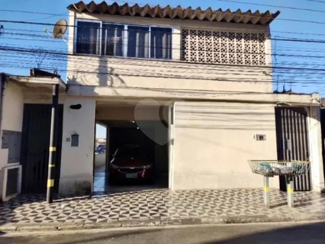 Casa / Sobrado para Venda em São Paulo/SP Campo Limpo 9 Quartos