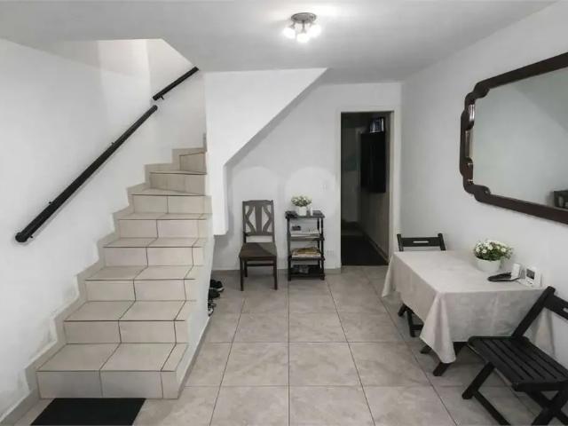 Casa / Sobrado para Venda em São Paulo/SP Campo Limpo 2 Quartos