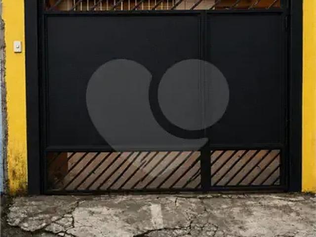 Casa / Sobrado para Venda em São Paulo/SP Campo Limpo 2 Quartos