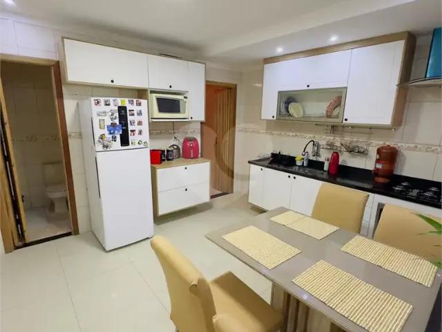 Casa / Sobrado para Venda em São Paulo/SP Campo Limpo 2 Quartos