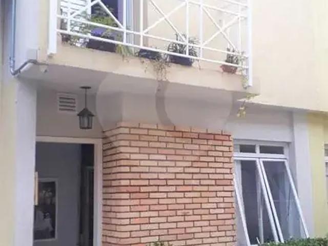 Casa / Sobrado para Venda em São Paulo/SP Campo Limpo 3 Quartos
