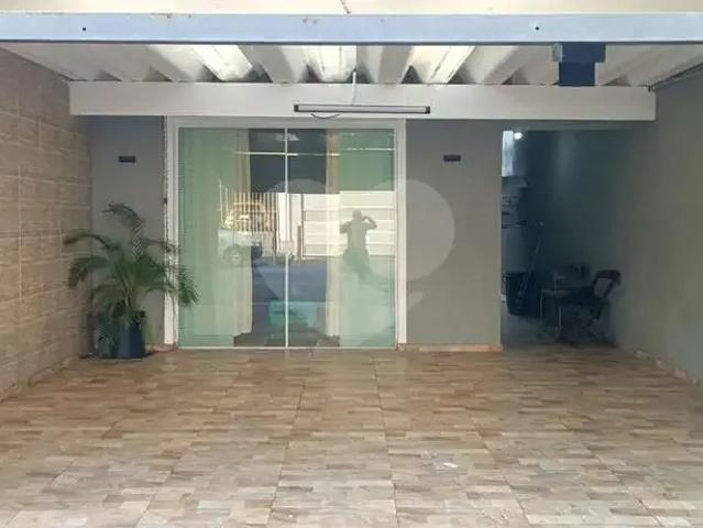 Casa / Sobrado para Venda em São Paulo/SP Campo Limpo 3 Quartos
