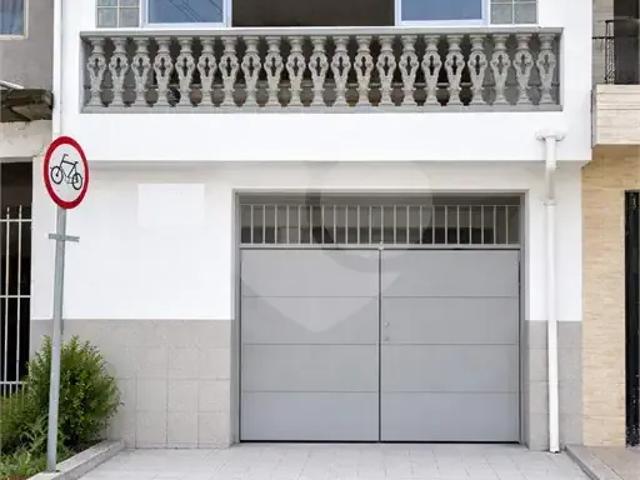 Casa / Sobrado para Venda em São Paulo/SP Campo Limpo 3 Quartos