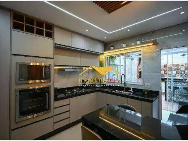 Casa / Sobrado para Venda em São Paulo/SP Campo Limpo 3 Quartos