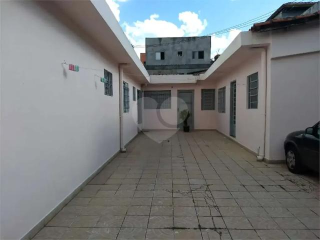 Casa / Sobrado para Venda em São Paulo/SP Campo Limpo 3 Quartos