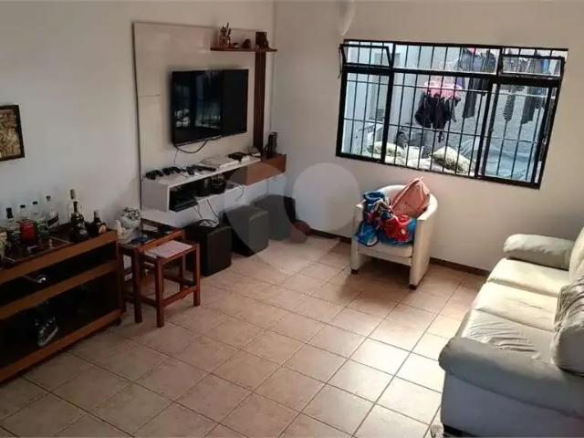 Casa / Sobrado para Venda em São Paulo/SP Cangaíba 4 Quartos